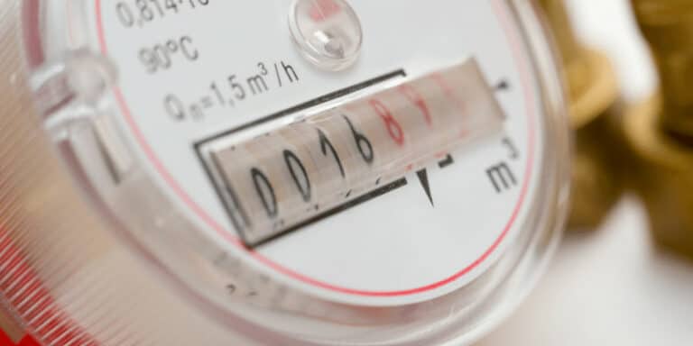 How Much Does Water Cost Per Month in an Apartment? - Apartment Notes