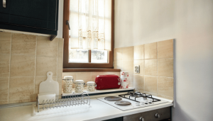 What to Do if Apartment Smells Like Gas? - Apartment Notes