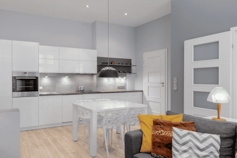 How Big is a 500 Square Feet Apartment? Explained!